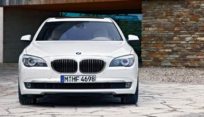 BMW all set to unveil new saloon - ZigWheels