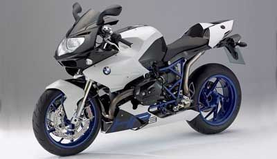 BMW readies to bring in its premium two-wheelers in India - ZigWheels