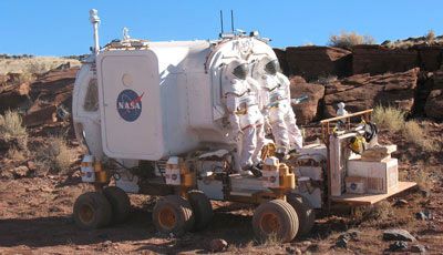 Extra-terrestrial SUV: NASA's Small Pressurized Rover - ZigWheels
