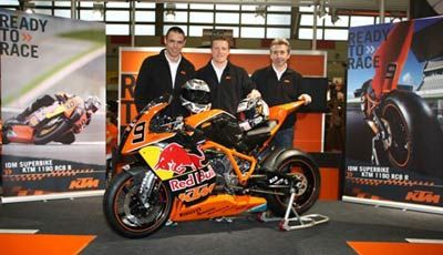 Bajaj: KTM & Ninja 250 Launch Plans! - ZigWheels