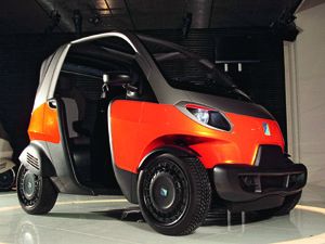Piaggio's NT3 Concept : Futuristic 'Rickshaw' - ZigWheels