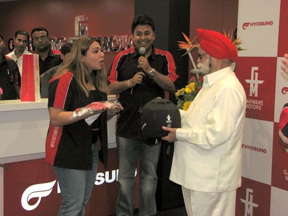 Garware Motors opens its first dealership in Pune - ZigWheels