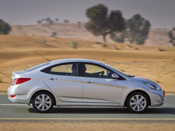 2011 Hyundai Verna: First Drive in Dubai! - ZigWheels