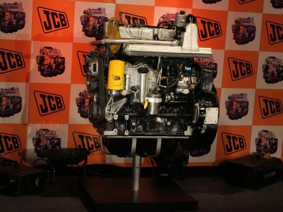 JCB India Introduces ecoMAX Engines - ZigWheels