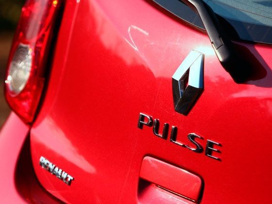 Renault Pulse: Road Test - ZigWheels