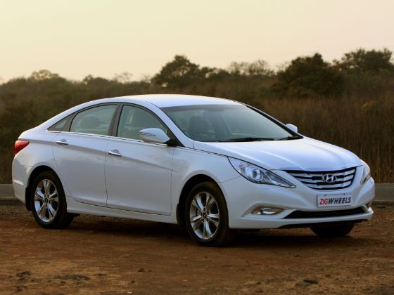 Hyundai Sonata 2012: Road Test - ZigWheels