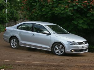 Volkswagen Jetta TSI : Road Test - ZigWheels