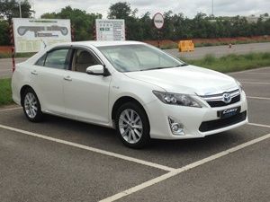 2015 Toyota Camry NASCAR race car unveiled - ZigWheels