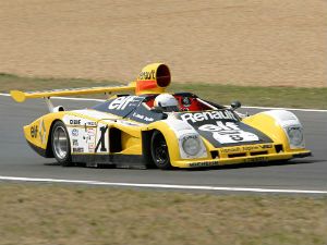 Alpine to compete in Le Mans after 35 years - ZigWheels