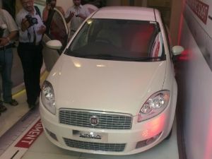 Fiat Linea Classic Launched - ZigWheels