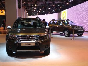 2014 Indian Auto Expo: Renault Duster Adventure and Fluence facelift ...