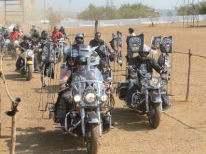 2014 India Bike Week day 1 - ZigWheels