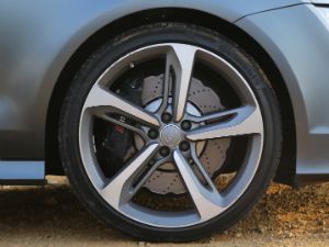 Modifications and Upsizing Tyres - ZigWheels