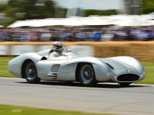 Mercedes-Benz celebrated at 2014 Goodwood Festival of Speed - ZigWheels
