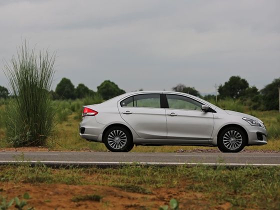 Maruti Suzuki Ciaz : Detailed Review - ZigWheels