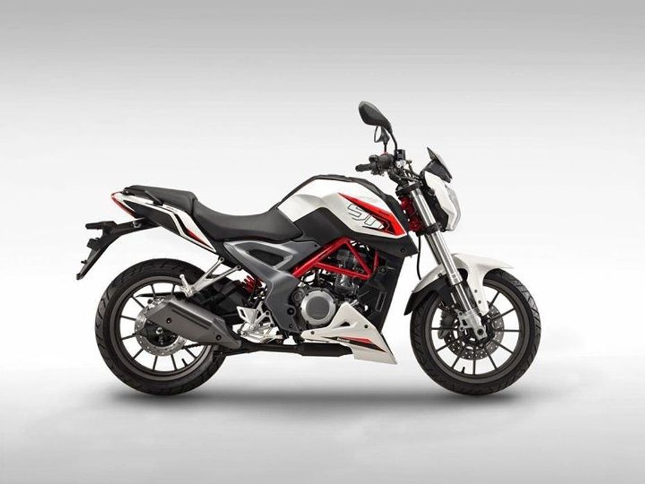 DSK Benelli to launch TNT 25 in India on December 18th - ZigWheels
