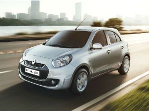 Renault Pulse Hatchback Facelift to Launch This Week - ZigWheels
