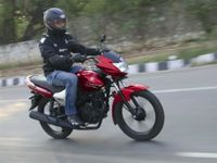 Yamaha Saluto Price - Mileage, Images, Colours | ZigWheels