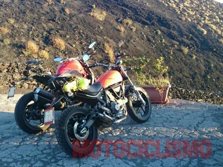 Ducati Scrambler 400 spotted testing - ZigWheels