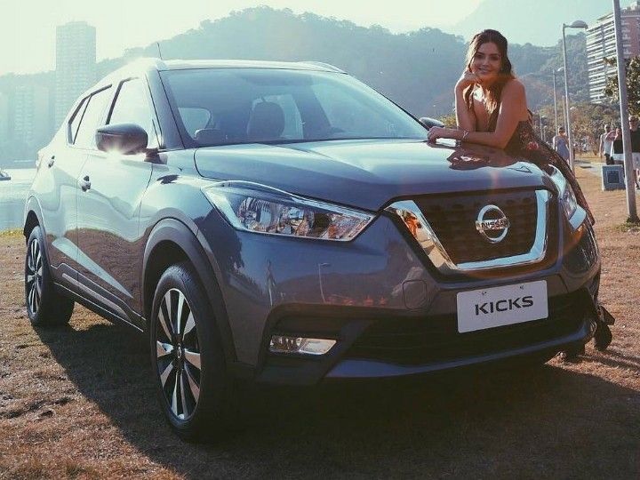 Nissan Kicks compact SUV revealed in public - ZigWheels