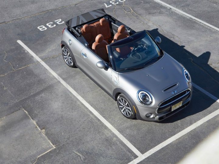 Mini Cooper S Convertible: First Drive Review - ZigWheels