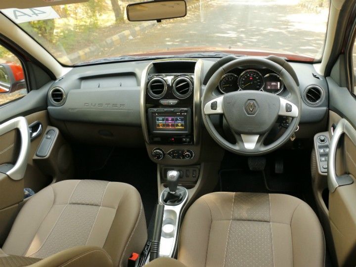 2016 Renault Duster : Detailed Review - ZigWheels