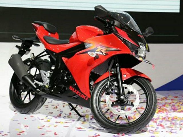 Suzuki GSX-R150 and GSX-S150 Showcased in Jakarta - ZigWheels