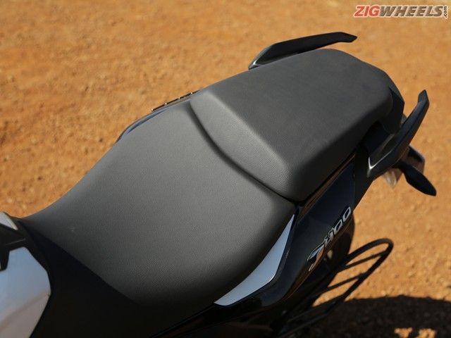 Bajaj Dominar 400 Ridden: First Impressions In 10 Points - ZigWheels