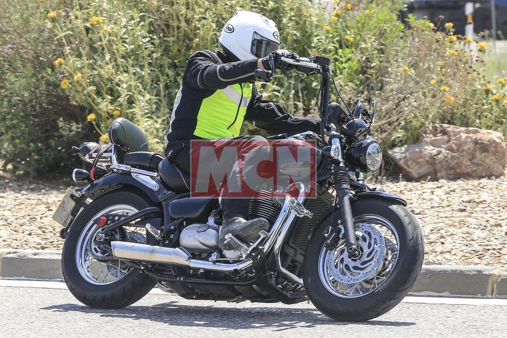 Triumph Bonneville Speedmaster Launch Soon - ZigWheels