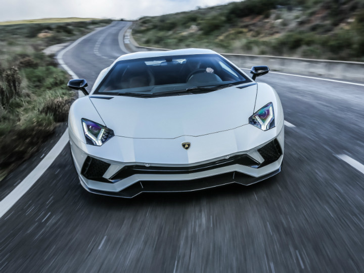Next-Gen Lamborghinis Will Be Hybrids! - ZigWheels
