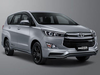 Toyota Innova Crysta Brochure Leaked Before Launch - ZigWheels