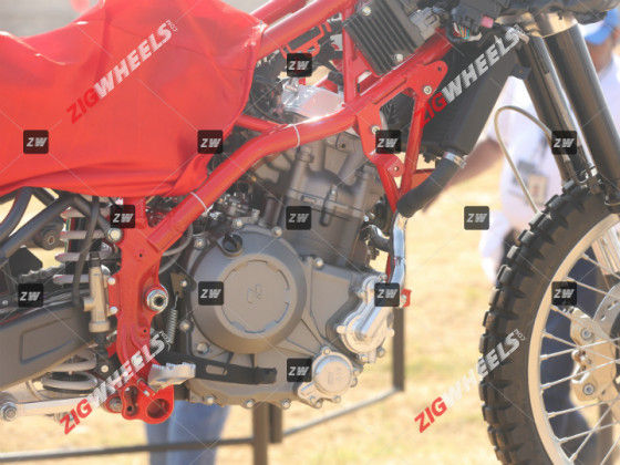 Hero 450RR Dakar Rally Adventure Motorcycle Prototype Showcased - ZigWheels