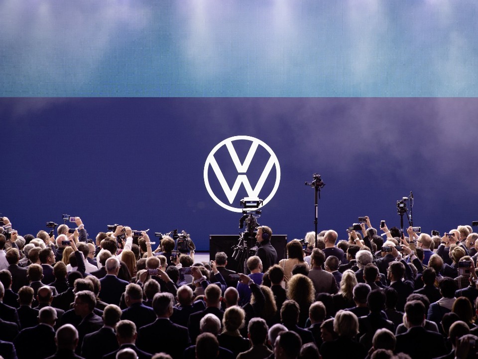 Skoda Auto Volkswagen India Group Night Tomorrow: Skoda Vision IN SUV ...