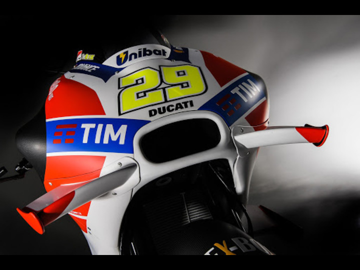 Motorcycles: What Are Winglets And How Do They Work? - ZigWheels