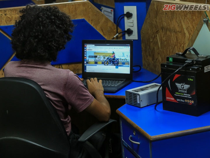 How To Become An Automotive Journalist? - ZigWheels