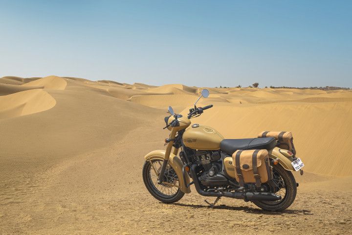 Jawa Launches Two New War-inspired Colours For The Standard Jawa: Khaki ...
