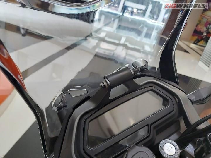 2021 Bajaj Dominar 400 With Touring Kit: Image Gallery - ZigWheels