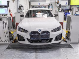 BMW ups investment to Rs 490 crore in India - ZigWheels