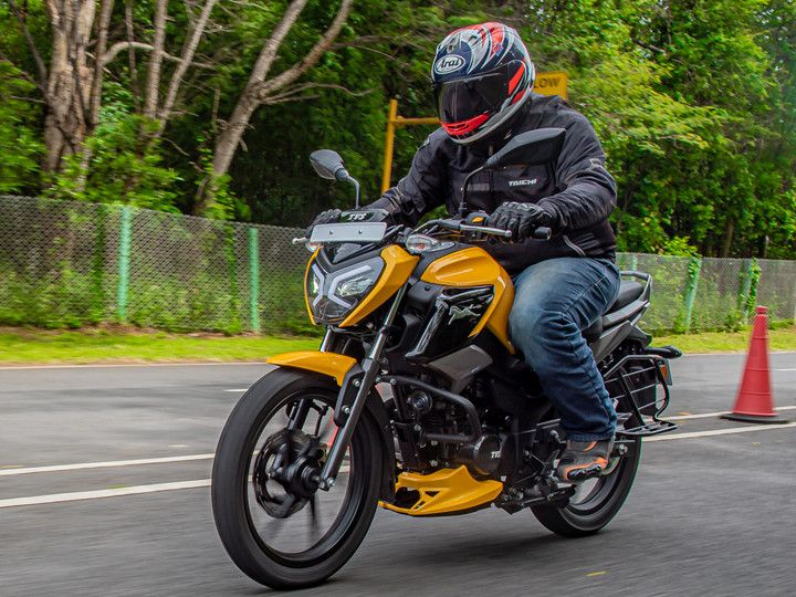 TVS Raider: Image Gallery - ZigWheels