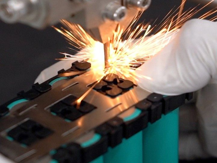 India’s First Active Liquid-cooled Electric 2-wheeler Battery Pack ...