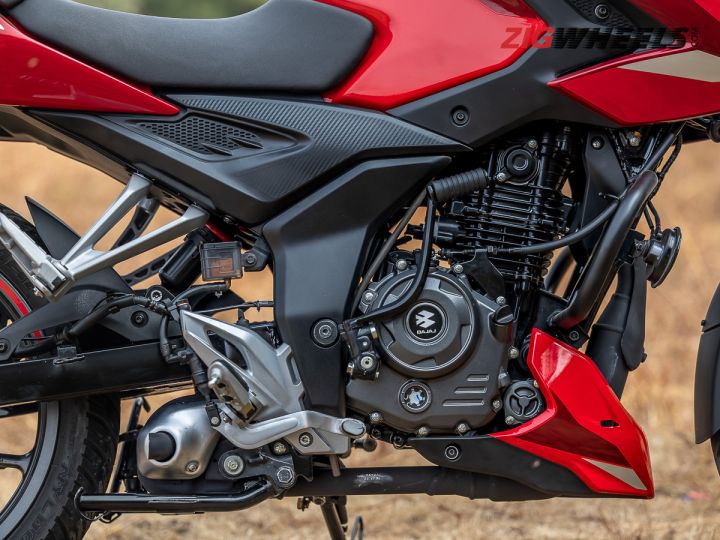 Bajaj Pulsar P150 Road Test Review - ZigWheels