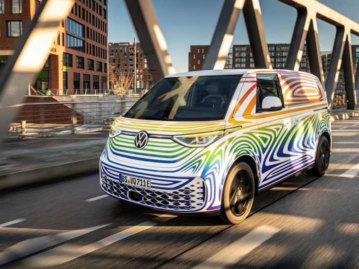 The Iconic Volkswagen Bus Is Making A Comeback As The New VW ID. Buzz ...