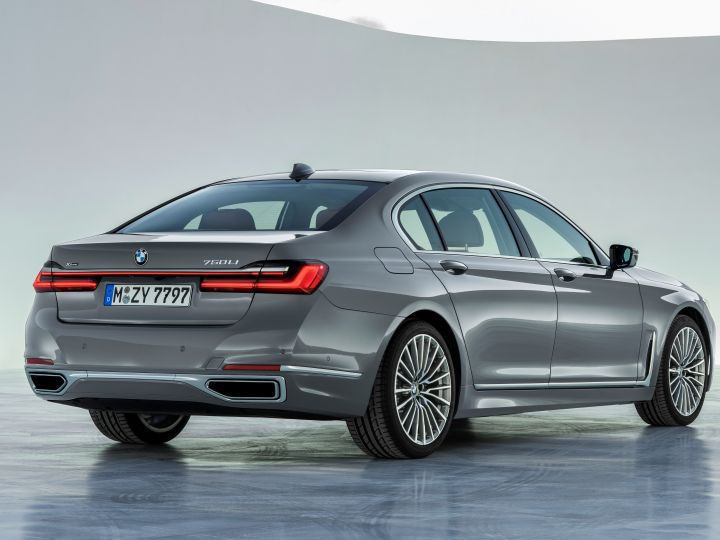 BMW To Stop Manufacturing V12 Engines; Announces M760i Final V12 ...