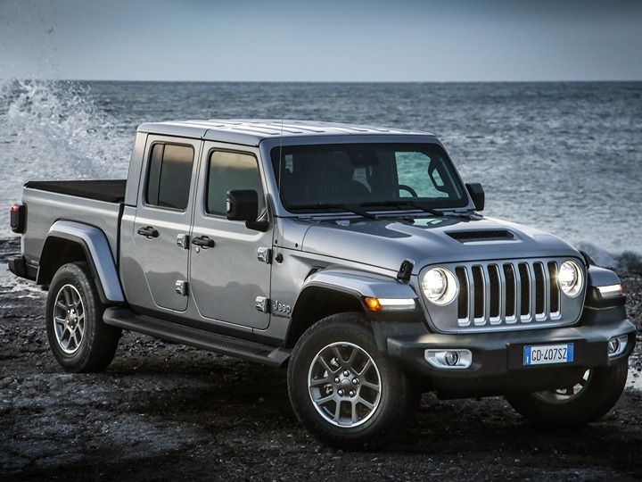 Here’s Why Mahindra Should Consider A Pickup Based On The Thar - ZigWheels