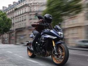 Top 17 Super Bikes in India 2022, Best Bikes Price List @ ZigWheels