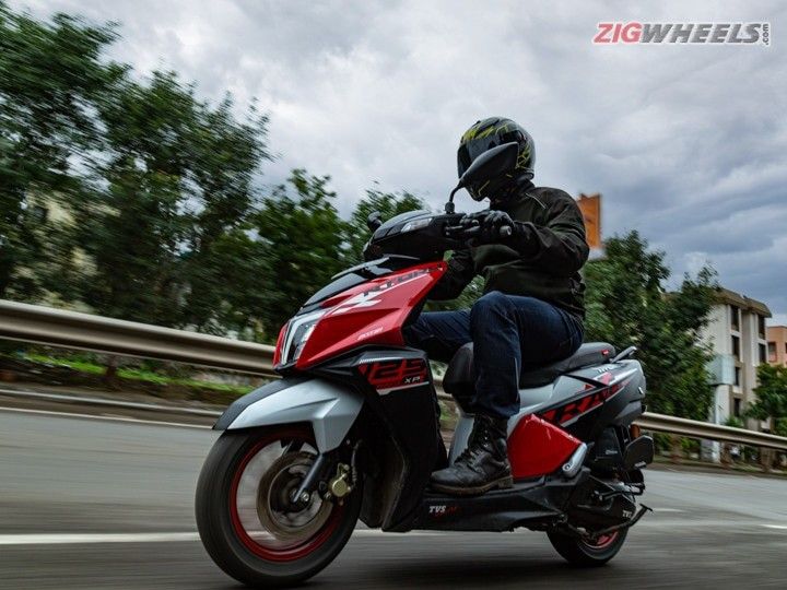 TVS NTorq 125 XT vs NTorq 125 Race XP: 6 Key Differences Explained ...