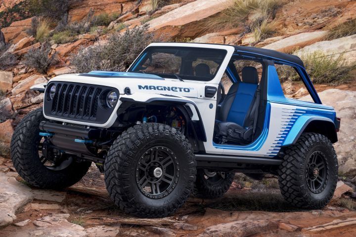 Jeep CJ Surge Concept Revealed At SEMA As An All-electric Retro 4x4 ...