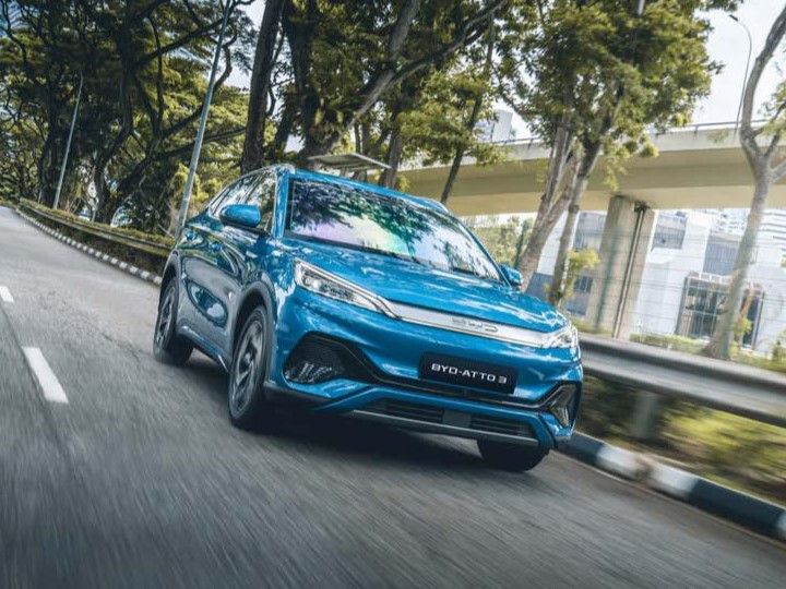 BYD Atto 3 Early Adopters To Get Free Home Charger And 6 Years Of ...
