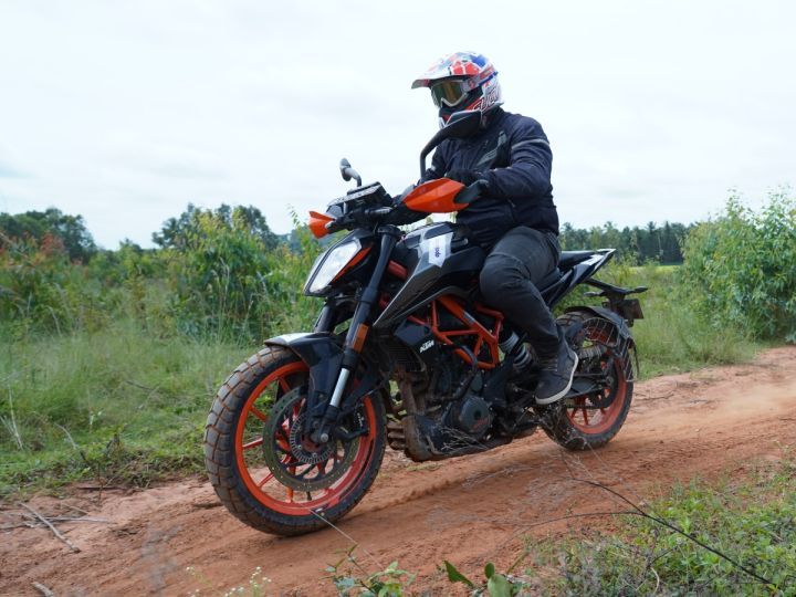 Apollo Tramplr XR and Tramplr XT Tyre Review - ZigWheels