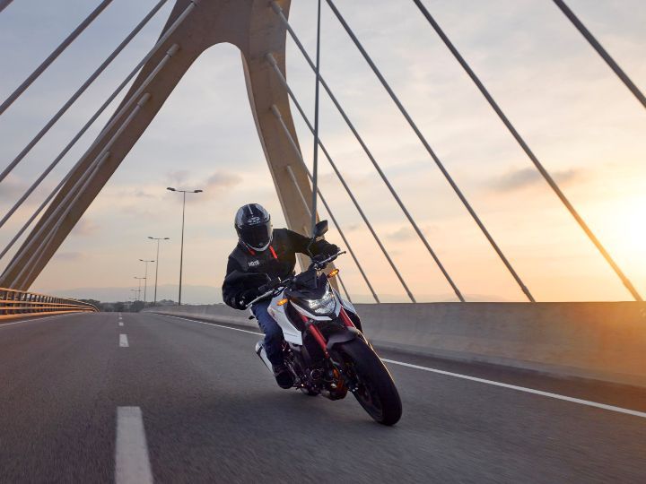 Honda CB750 Hornet Unveiled: Check Out The New Streetfighter In 8 Pics ...